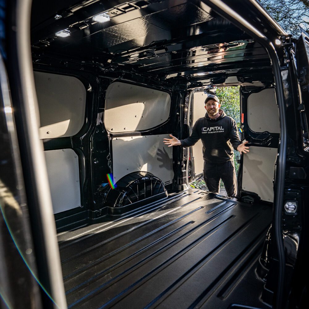 Ford Transit Custom Motion-R Carbon Pack - Capital Carp Competitions